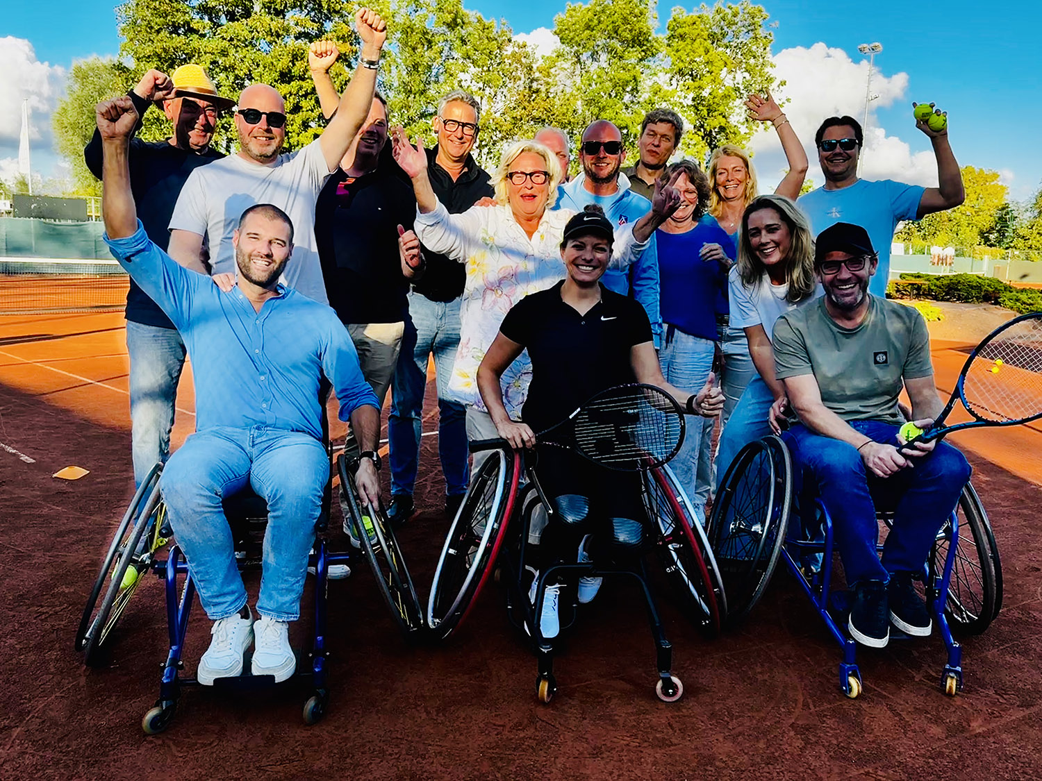 Mackaay ICT Services sponsort rolstoeltennisster Wendi Schutte